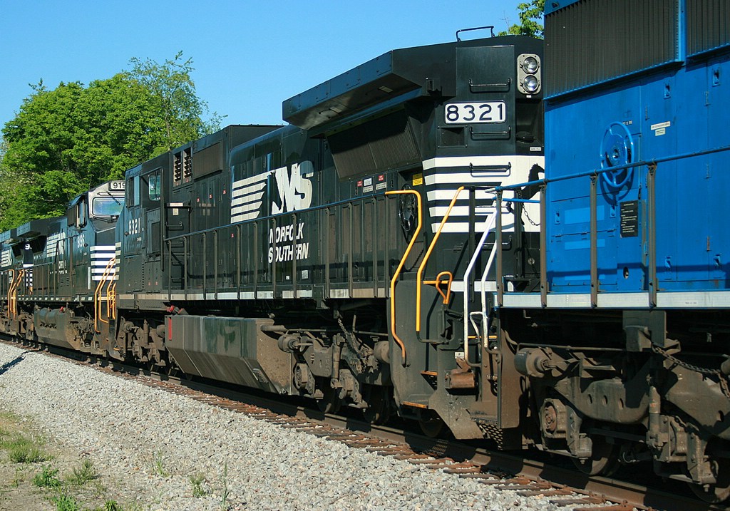 NS 8321
